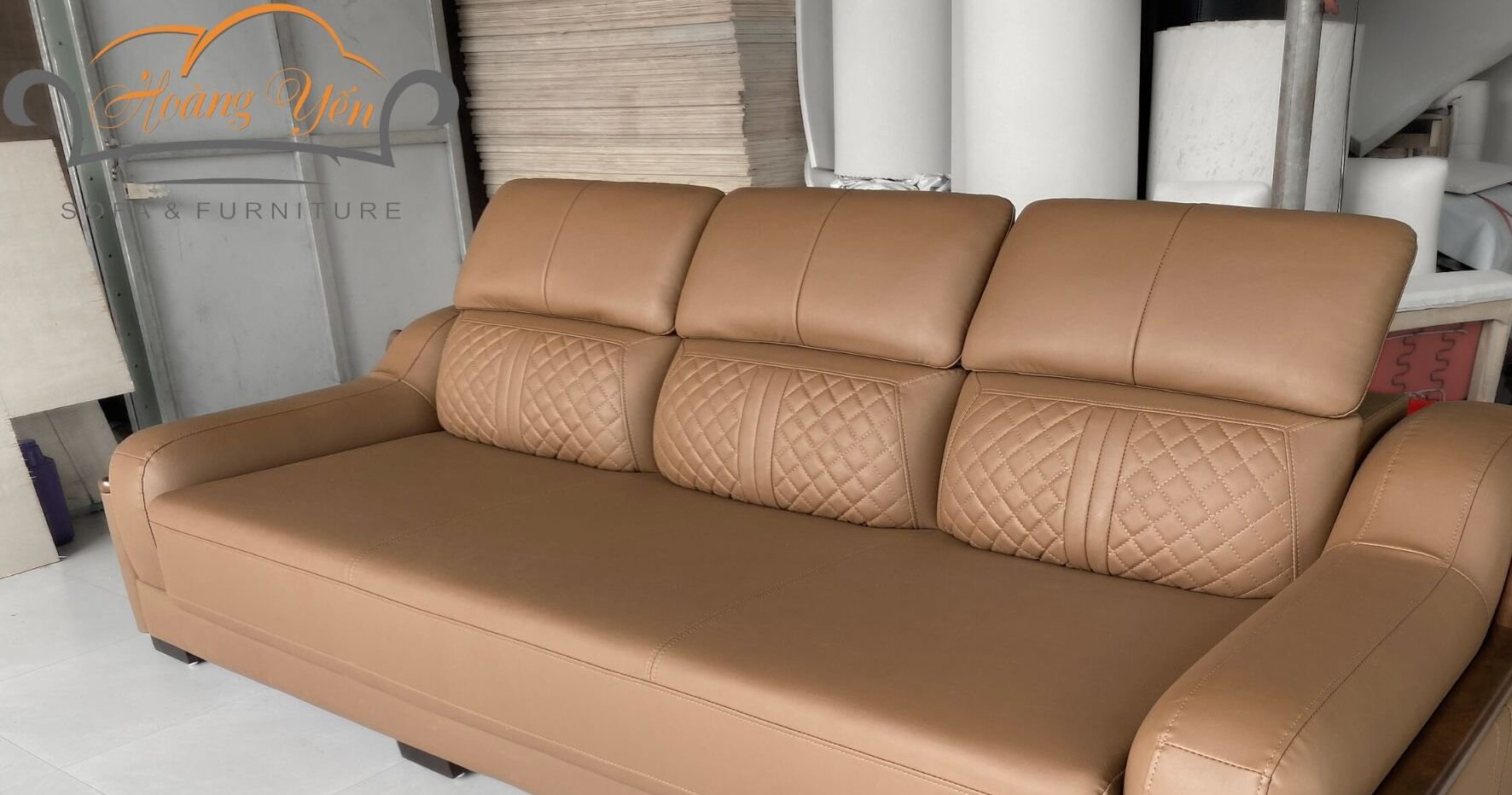 Sofa văng da SHY369 màu nâu - Sofa Hoàng Yến